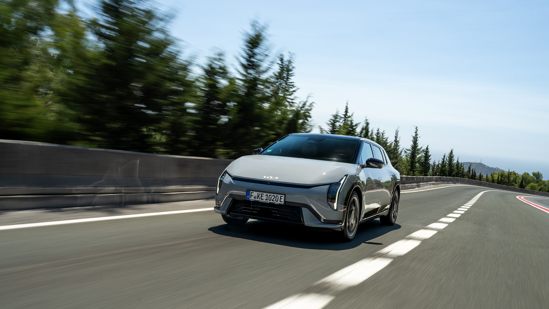 Interview met Jochen Paesen, de Belg die nieuwe Kia's mee vormgeeft ...